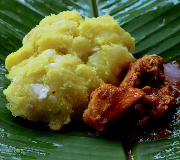Kappayum Meenum / Boiled Tapioca with Kerala Fish Curry - Edible Garden