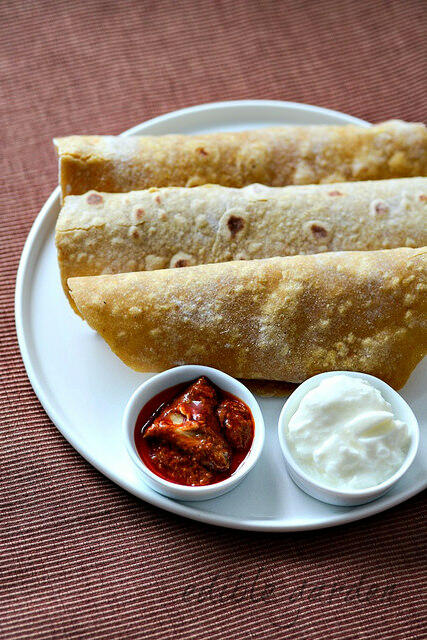 Dal ki Roti Recipe, Make Soft Rotis with Dal Mixed in Roti Dough ...